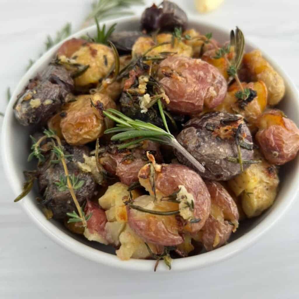 Smashed Fingerling Potatoes - ASweetThyme.com