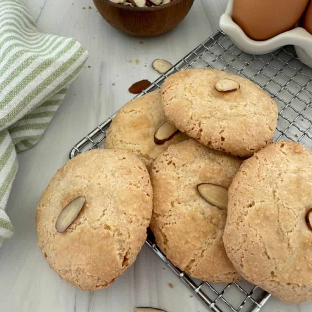 Easy Almond Macaroon Cookie Recipe (GF) - A Sweet Thyme