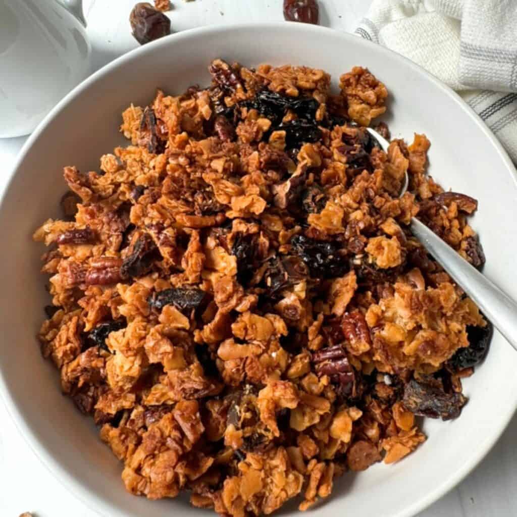 Homemade Passover Granola (GF) - A Sweet Thyme